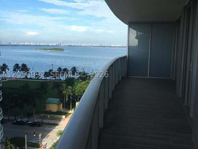 Luxury apartment complex for rent in Miami, United States