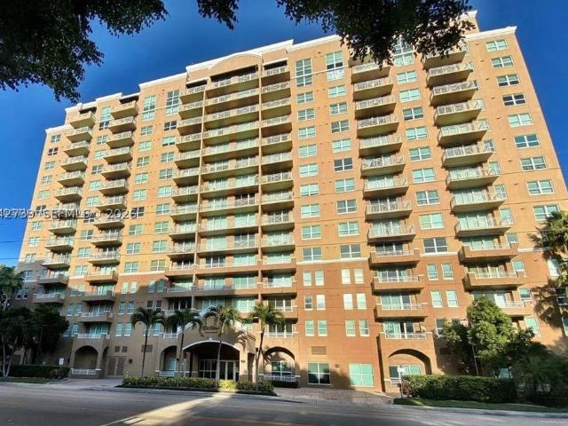 Luxury apartment complex for rent in Miami, United States