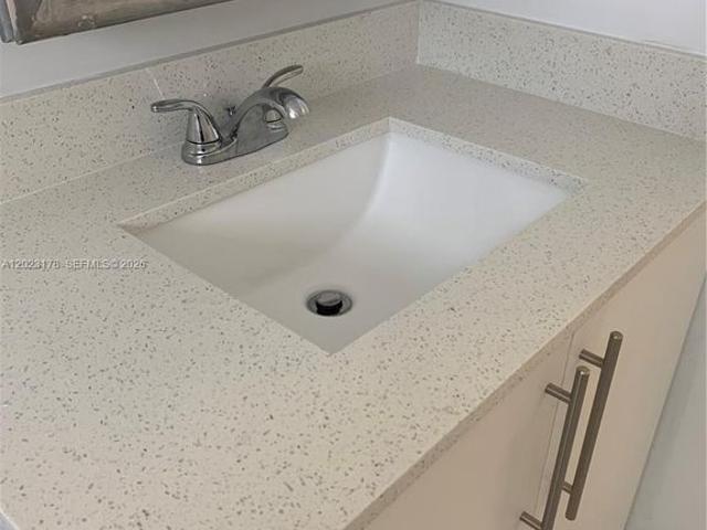 Luxury apartment complex for rent in Miami, United States