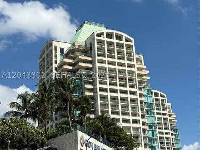 Luxury apartment complex for rent in Miami, United States