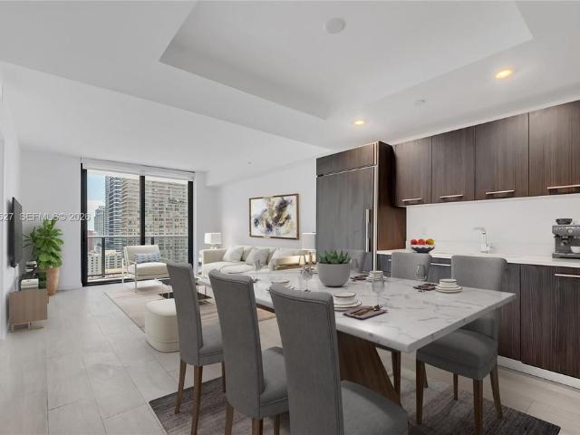 Luxury apartment complex for rent in Miami, United States