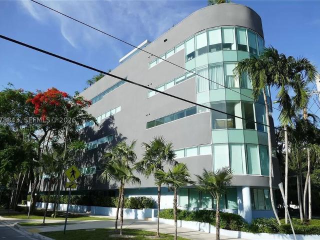Luxury apartment complex for rent in Miami, United States