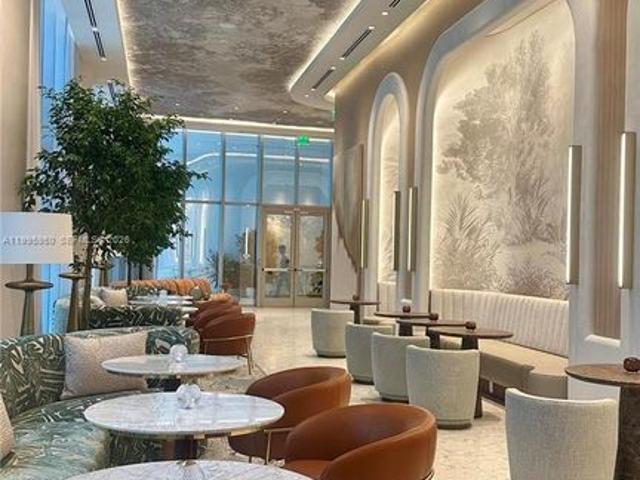 Luxury apartment complex for rent in Miami, United States