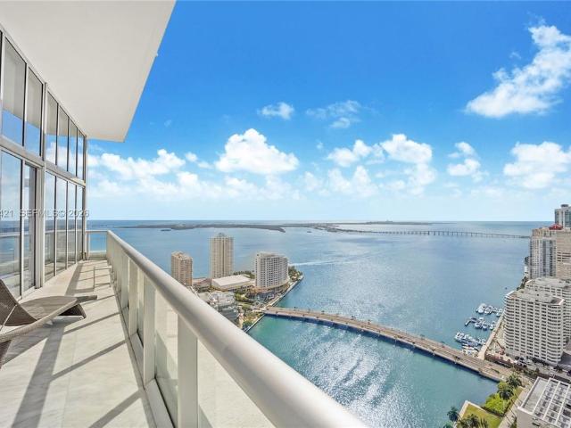 Luxury apartment complex for rent in Miami, United States