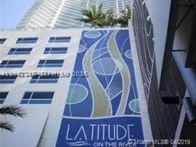 Luxury apartment complex for rent in Miami, United States