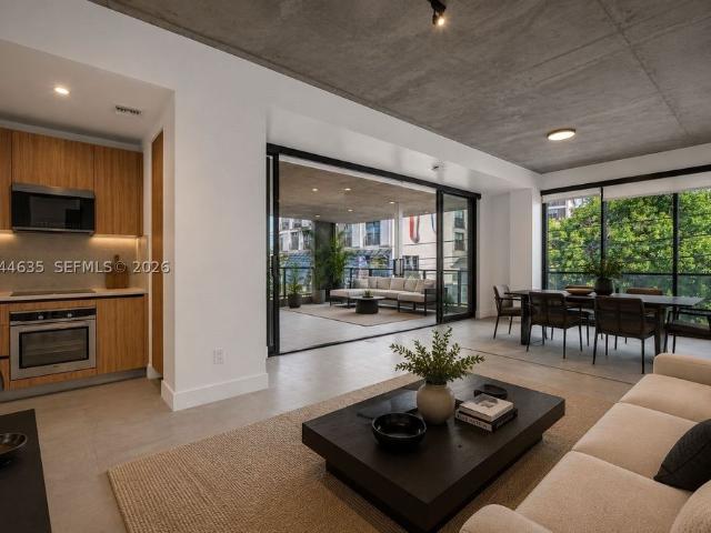 Luxury apartment complex for rent in Miami, United States