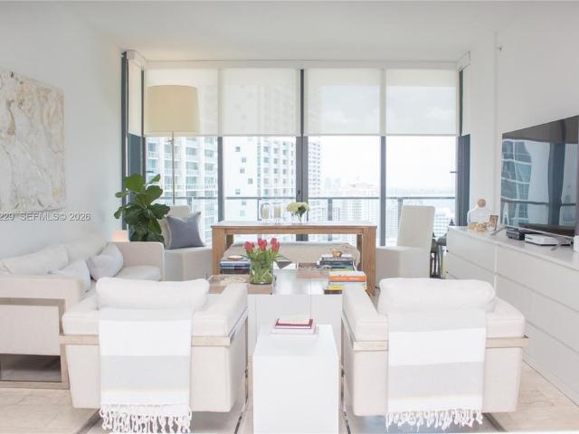 Luxury apartment complex for rent in Miami, United States