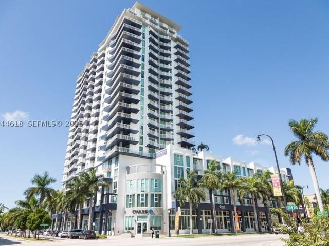 Luxury apartment complex for rent in Miami, United States