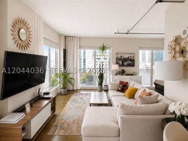 Luxury apartment complex for rent in Miami, United States