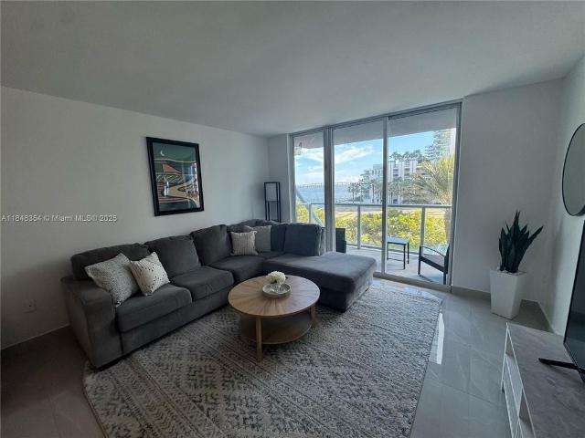 Luxury apartment complex for rent in Miami, United States