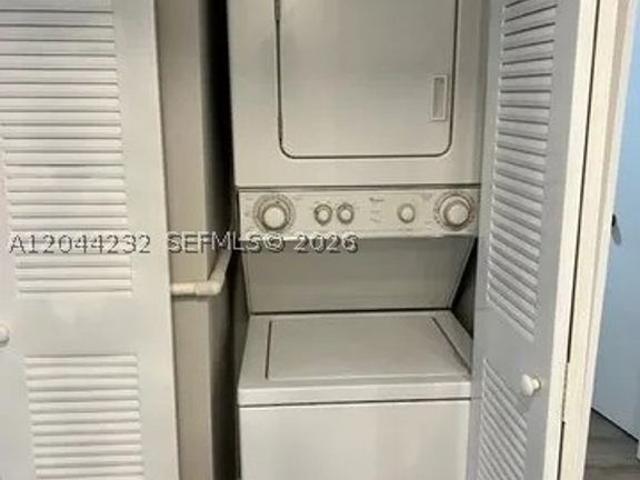 Luxury apartment complex for rent in Miami, United States