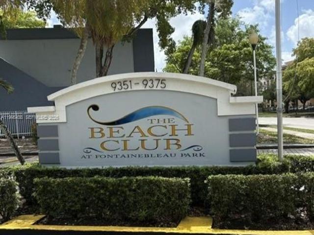 Luxury apartment complex for rent in Miami, United States