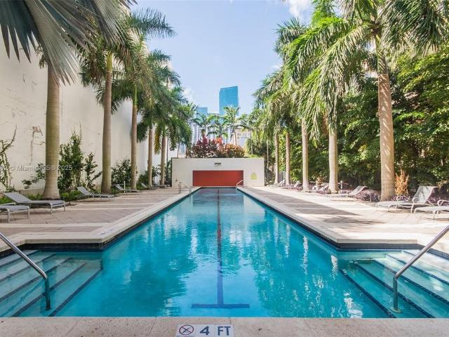 Luxury apartment complex for rent in Miami, United States
