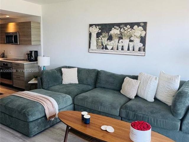 Luxury apartment complex for rent in Miami, United States