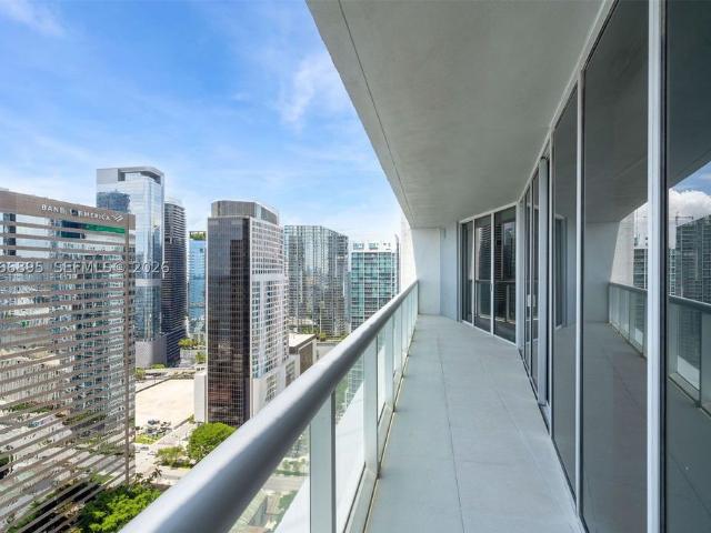 Luxury apartment complex for rent in Miami, United States