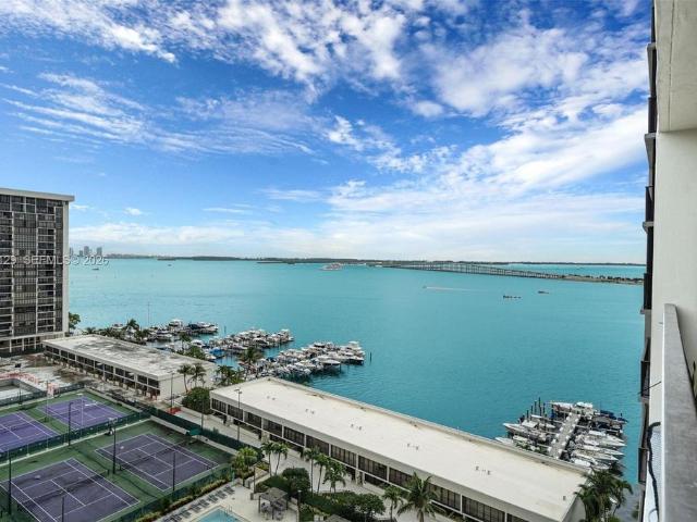 Luxury apartment complex for rent in Miami, United States