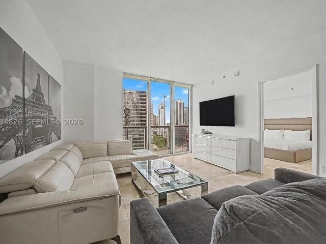 Luxury apartment complex for rent in Miami, United States