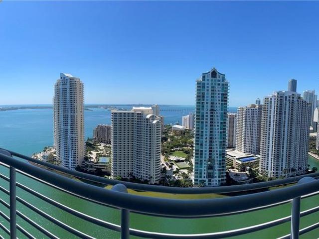 Luxury apartment complex for rent in Miami, United States