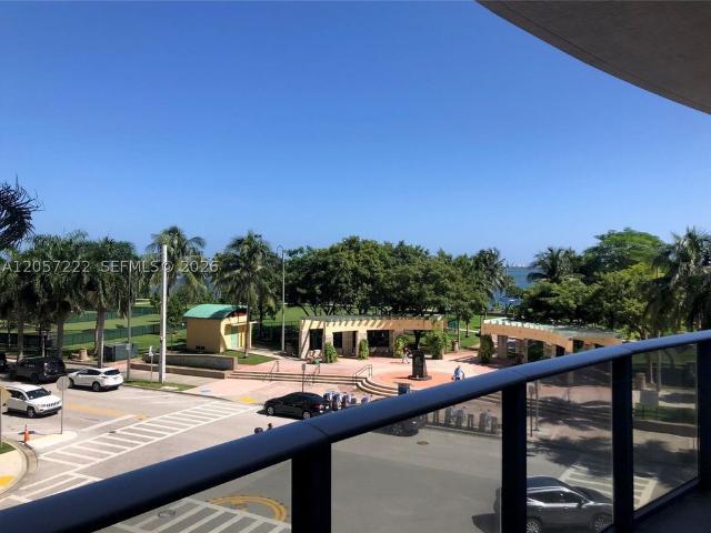 Luxury apartment complex for rent in Miami, United States