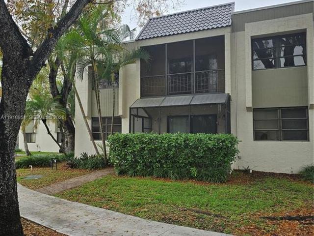 Luxury apartment complex for rent in Miami, United States