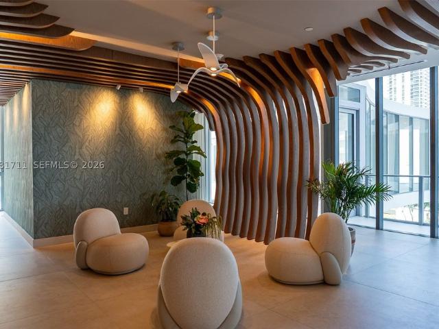Luxury apartment complex for rent in Miami, United States