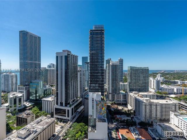 Luxury apartment complex for rent in Miami, United States