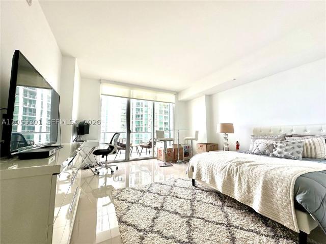 Luxury apartment complex for rent in Miami, United States