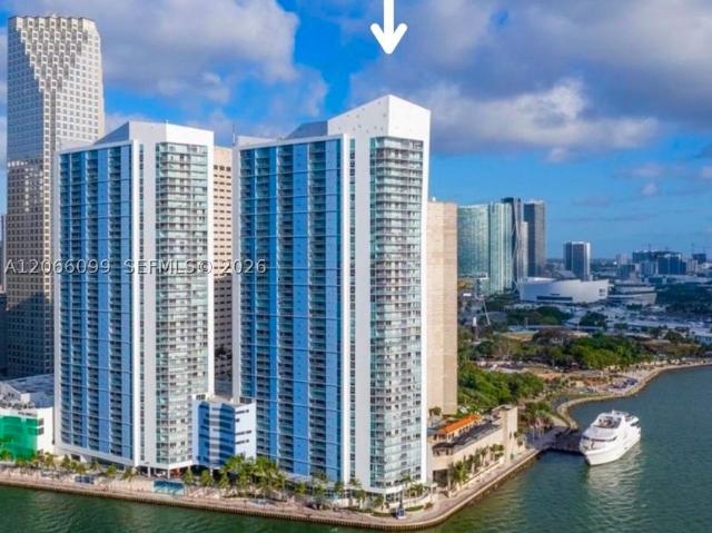 Luxury apartment complex for rent in Miami, United States