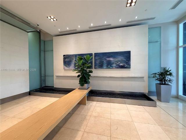 Luxury apartment complex for rent in Miami, United States