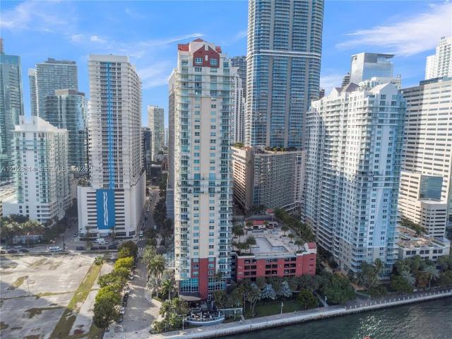 Luxury apartment complex for rent in Miami, United States