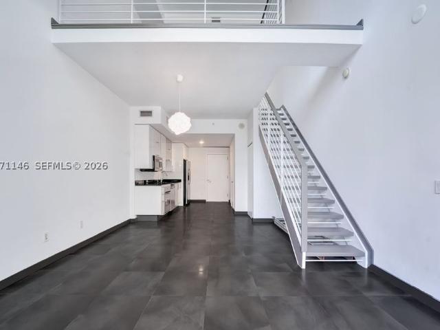 Luxury apartment complex for rent in Miami, United States