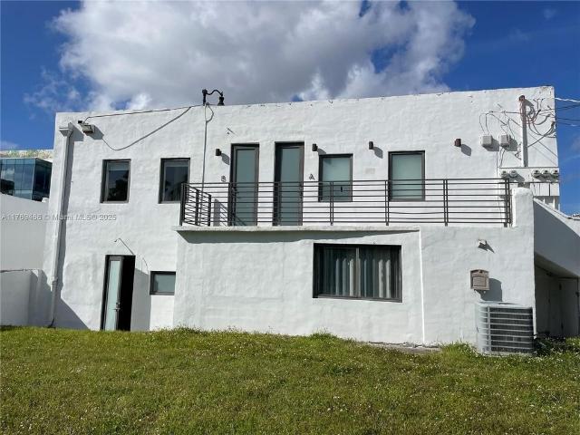 Luxury apartment complex for rent in Miami, United States