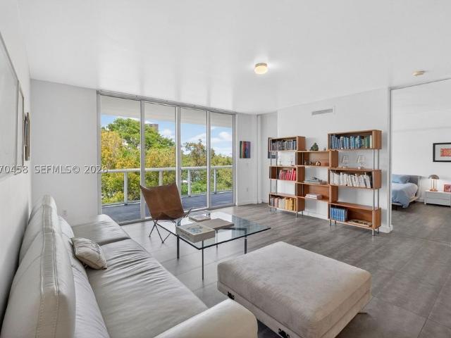 Luxury apartment complex for rent in Miami, United States