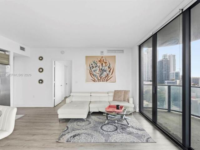 Luxury apartment complex for rent in Miami, United States