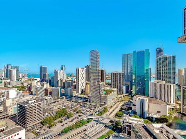Luxury apartment complex for rent in Miami, United States