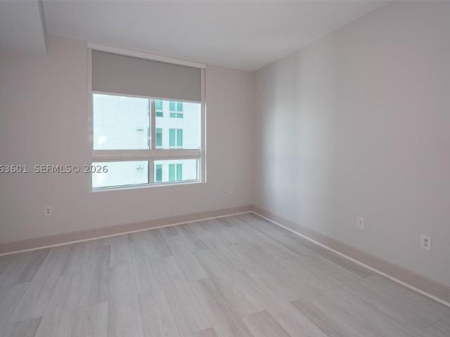 Luxury apartment complex for rent in Miami, United States