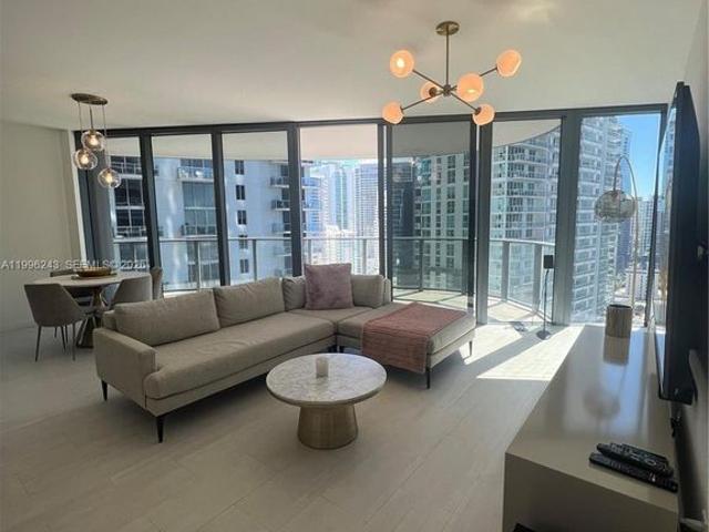 Luxury apartment complex for rent in Miami, United States