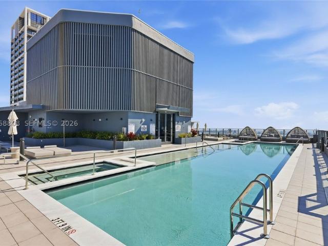 Luxury apartment complex for rent in Miami, United States