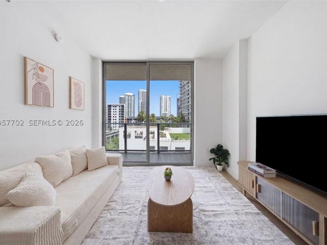 Luxury apartment complex for rent in Miami, United States