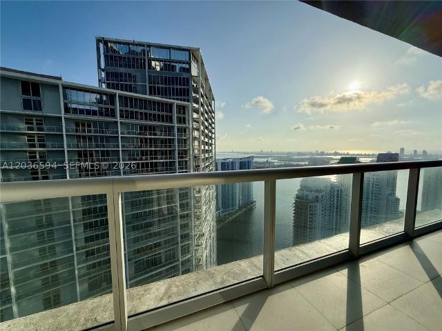 Luxury apartment complex for rent in Miami, United States
