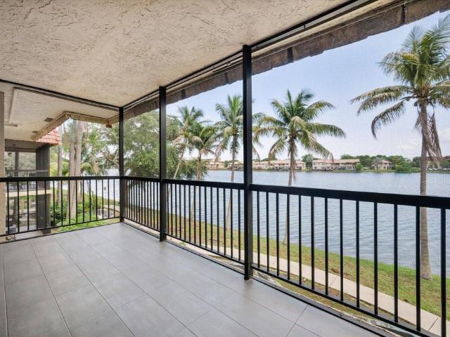 Luxury apartment complex for rent in Miami, United States