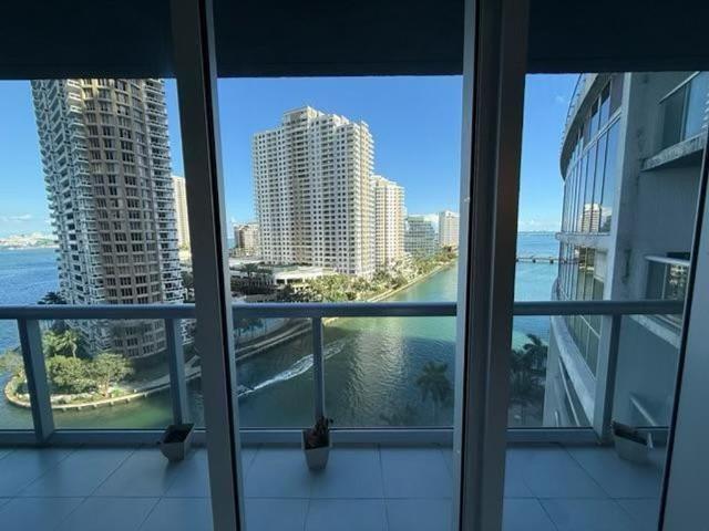 Luxury apartment complex for rent in Miami, United States