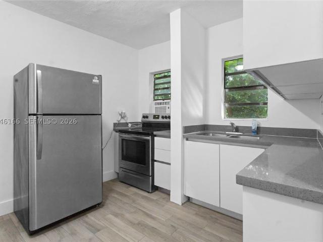 Luxury apartment complex for rent in Miami, United States