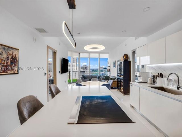 Luxury apartment complex for rent in Miami, United States