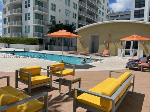 Luxury apartment complex for rent in Miami, United States
