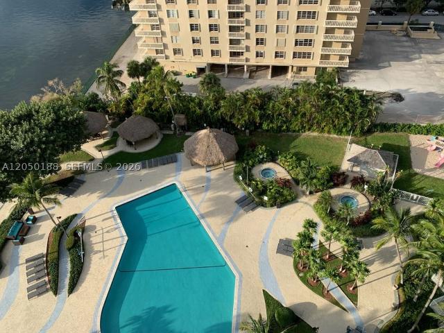 Luxury apartment complex for rent in Miami, United States