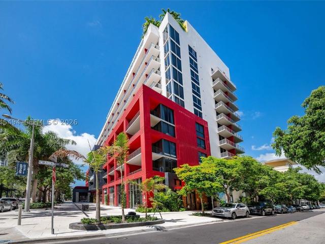 Luxury apartment complex for rent in Miami, United States
