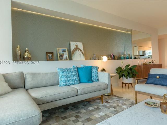 Luxury apartment complex for rent in Miami, United States