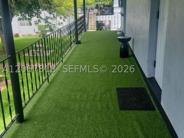 Luxury apartment complex for rent in Miami, United States