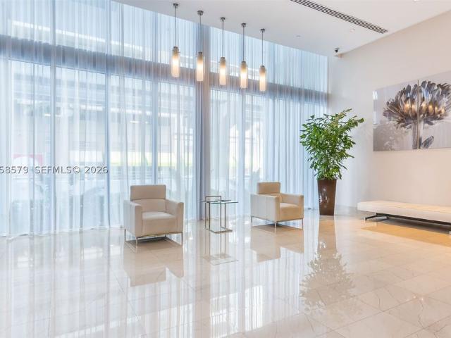 Luxury apartment complex for rent in Miami, United States